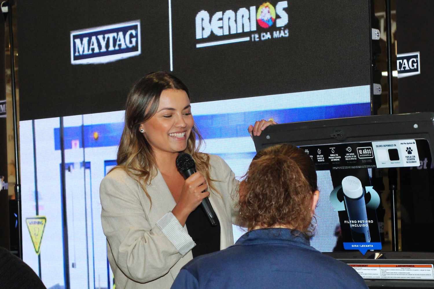 Maytag presentó su nueva línea de lavadoras y secadoras de la mano de ...